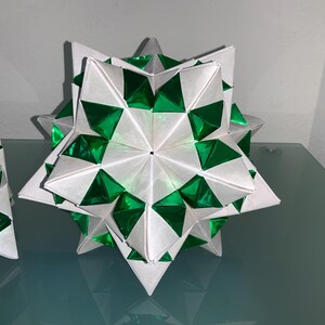 Emerald Green Origami Extended Icosahedron Pentagon Star Metallic Green ...
