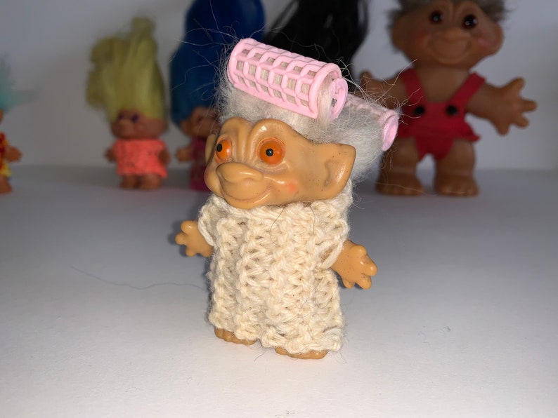 C64 Trolls Vintage Dam Troll Family in Wooden House: Scandinavian Dolls ...