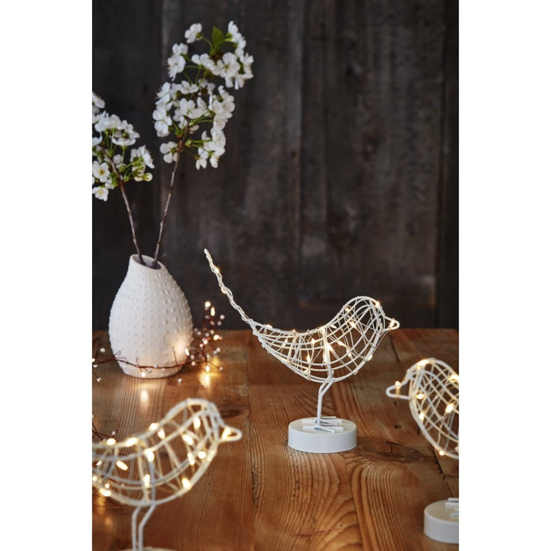 CHRISTMAS Table Top LED Light up Battery Operated Robin in White - Etsy