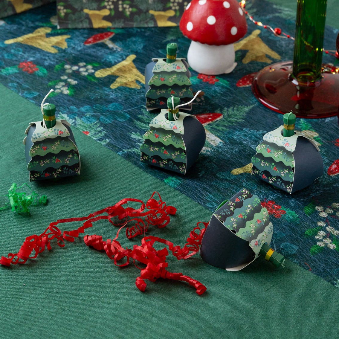 Midnight Forest Christmas Tree Party Poppers 8 Pack - Etsy