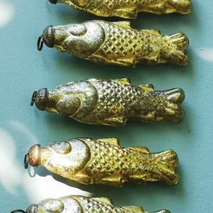 Vintage Antique Gold Glass Fish Bauble Hanging Decoration With Velvet ...