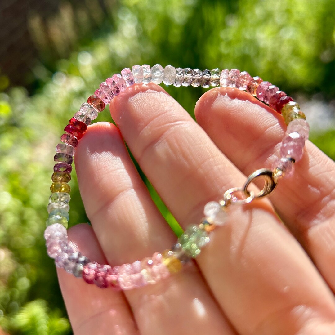 Top Notch Tyre Bead Spinel Bracelet in 14k Gold - Etsy