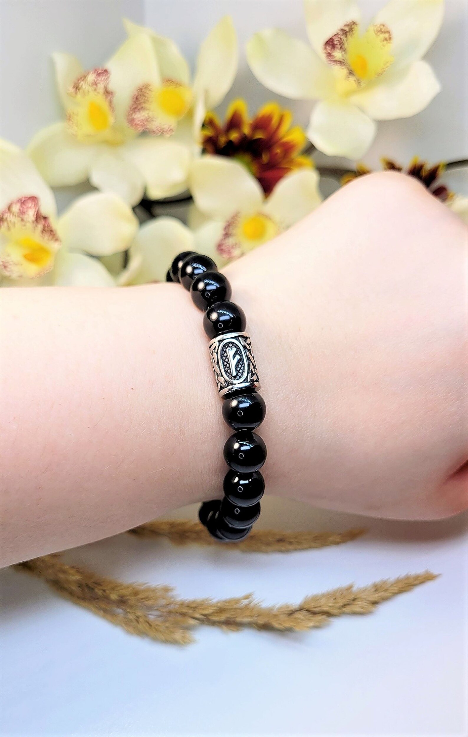 Tibetan Dzi S Money Hook Feng Shui Bracelet, Black Onyx & Rune Fehu ...