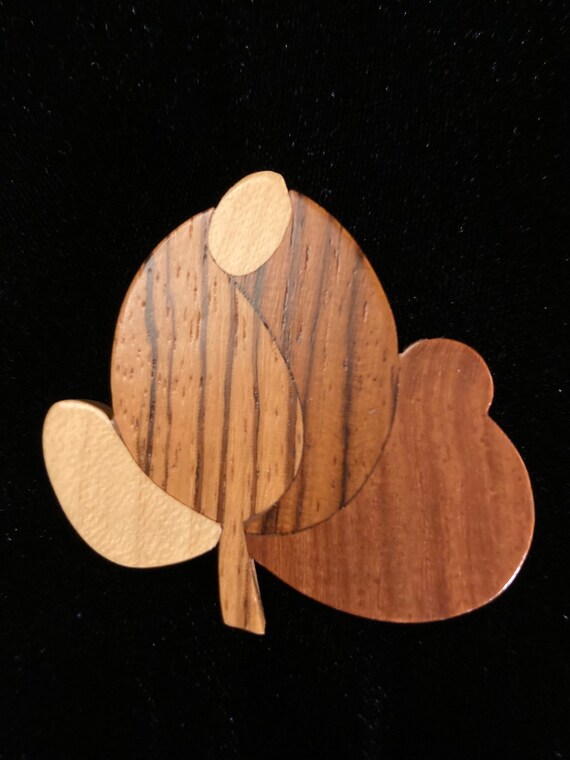 Wood Inlay Pin Floral Design - Gem
