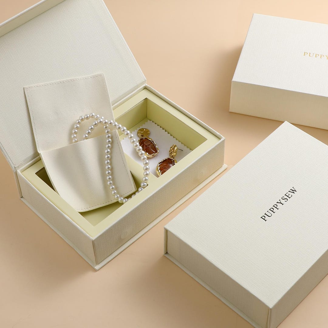 Custom Logo Jewelry Box – Personalized Card Slots, Pouch & Cloth - Etsy
