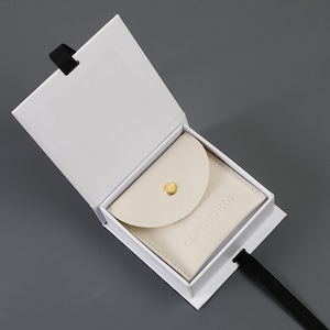 50pcs White Ribbon Gift Box Custom Necklace Box With Microfiber Bag ...