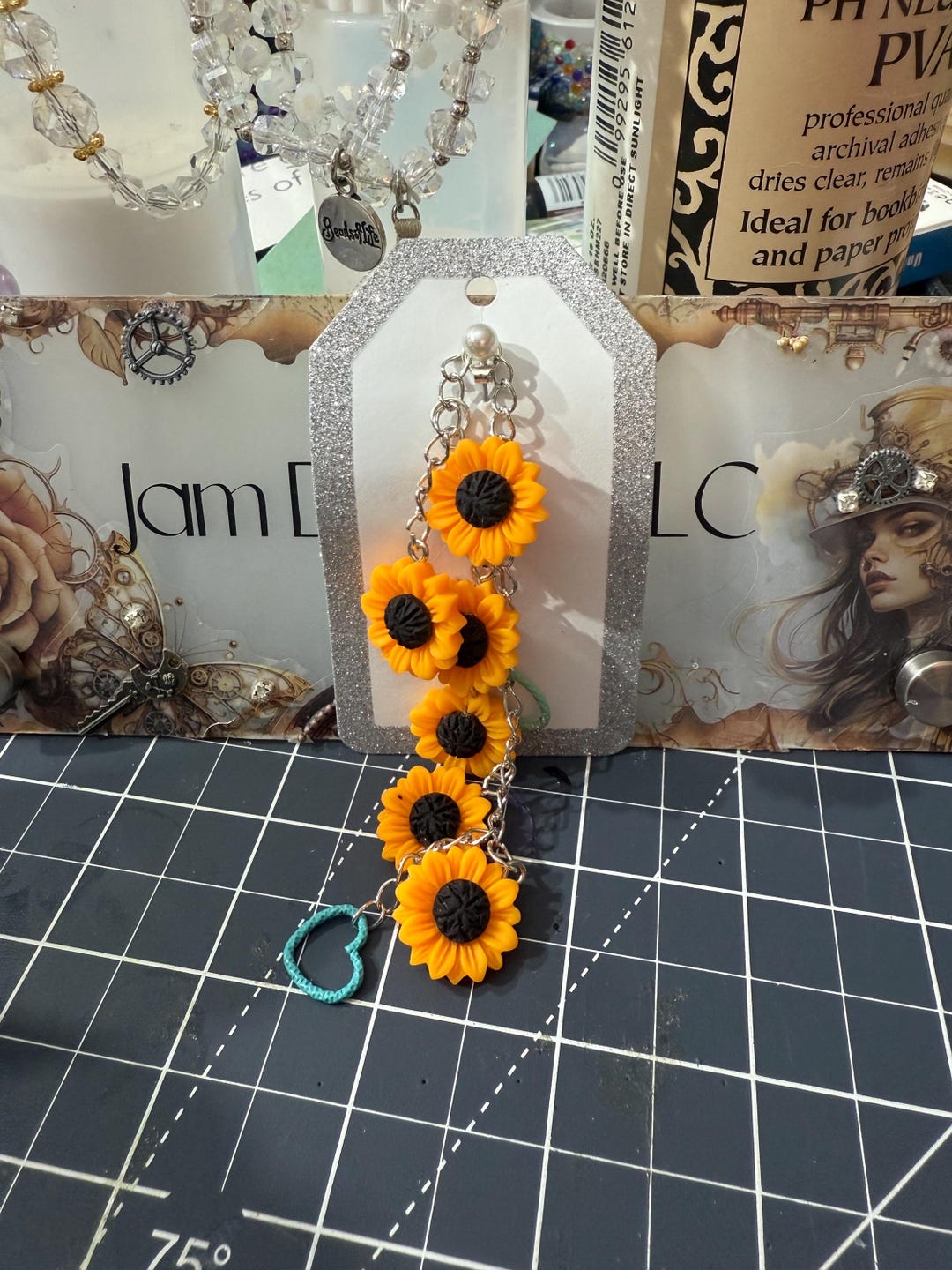 Beaded Charm Dangle Glue Stopper - Etsy