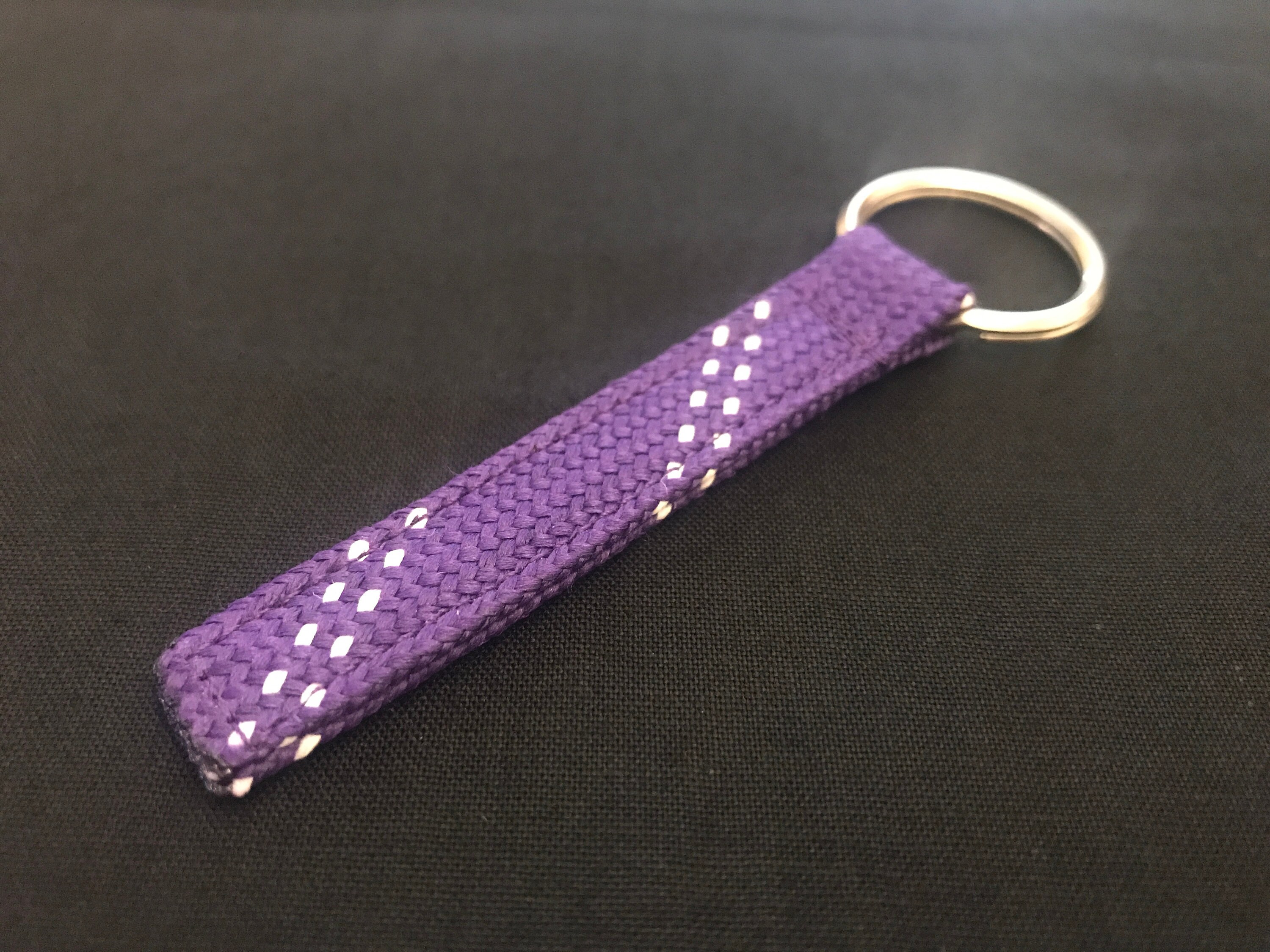Hockey Lace Keychain / Skate Lace Keychain / Zipper Pull / Hockey Lace ...