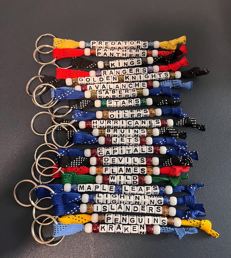 Pro Team Hockey Keychain, Hockey Team Gift, Beaded Hockey Lace Keychain ...