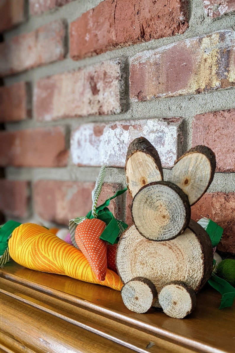 Wood Slice Bunny | Spring Decor - Etsy