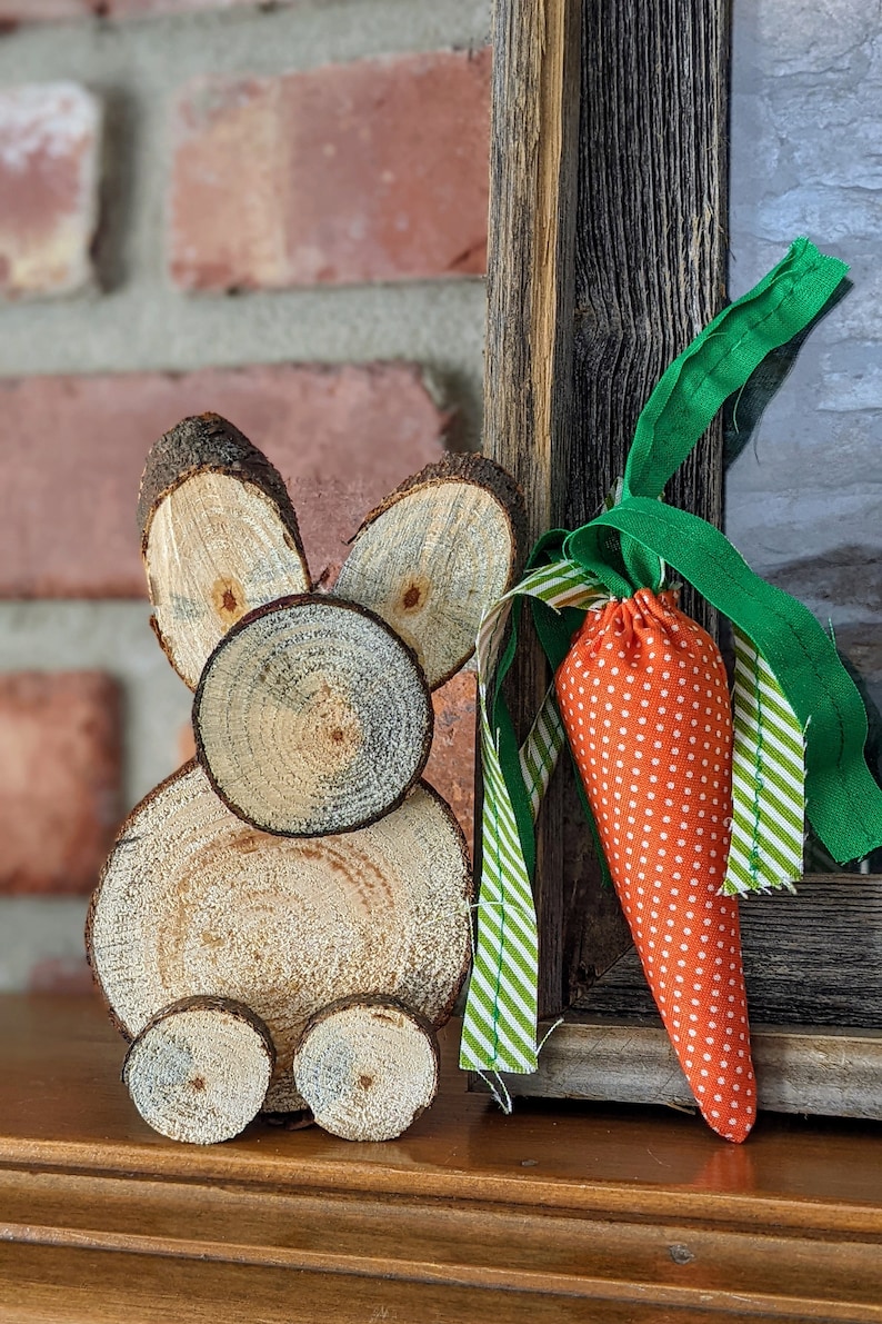 Wood Slice Bunny | Spring Decor - Etsy