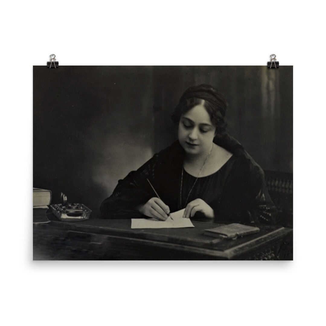 Huda Sha'arawi Poster Print - Etsy