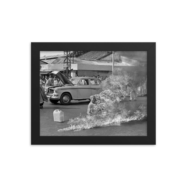 The Burning Monk (thích Quảng Đức) Framed Print - Etsy