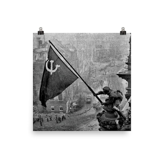 Raising Communist Flag In Berlin