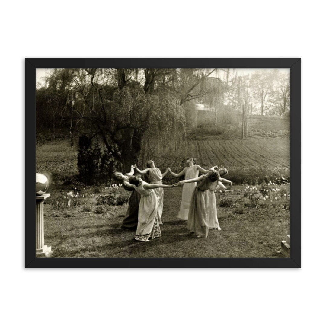 Circle of Witches Framed Print - Etsy