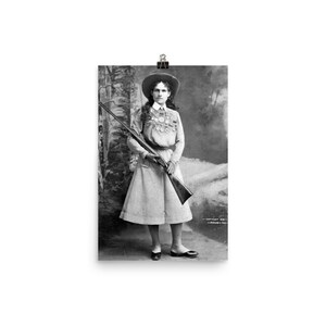 Annie Oakley Poster Print - Etsy