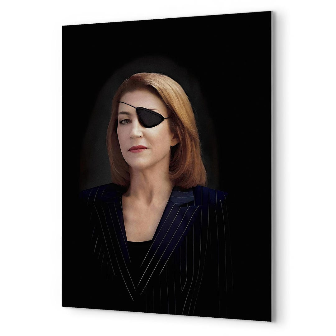 Marie Colvin Metal Print: Iconic War Correspondent Portrait Tribute ...