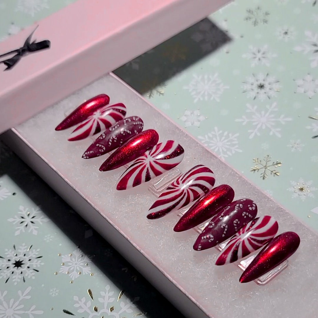 Peppermint Swirl Candy Cane Gel 20 Piece Press on Nail Set Nail Prep ...