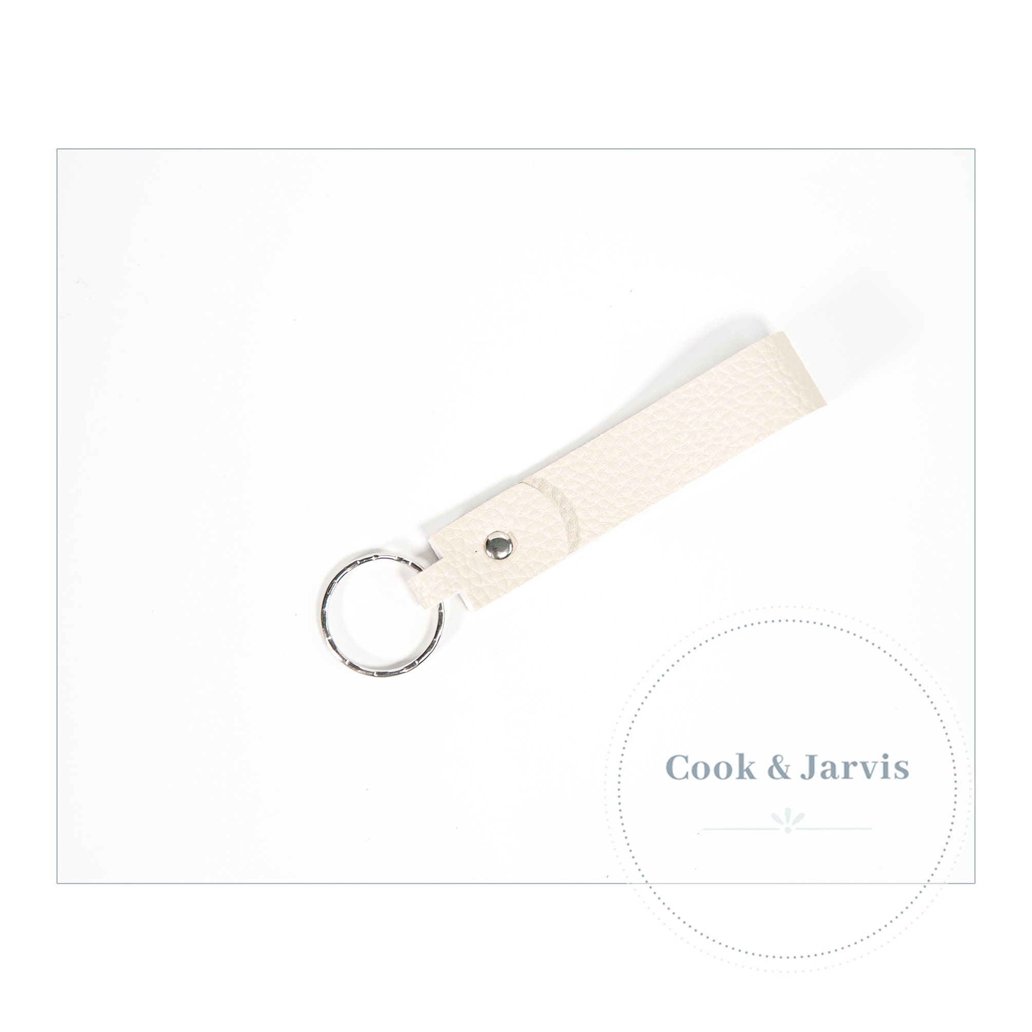 Ivory Cream Faux Leather Key Ring - Etsy.de