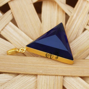 Blue Quartz Pyramid Trillion Solitaire Pendant. Blue Gemstone Pendant ...