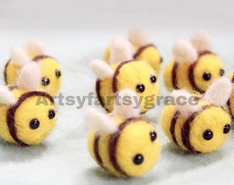 Bumble Bee , Needle Felted Bee, Felt Bee, Felted Bumble Bee, Bees ...