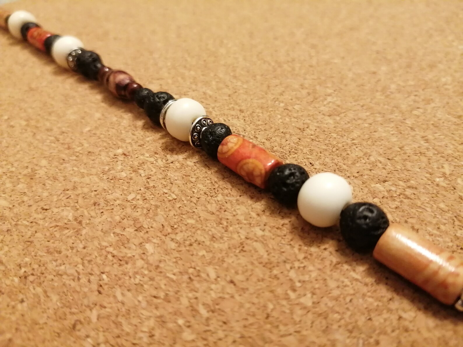 Beaded Bookmark, Elasticated Decorative Bookmark, Ideal Gift for ...