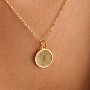 14k Solid Gold Daisy Flower Necklace , Personalized Gold Daisy Pendant ...