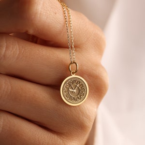 14k Solid Gold Clock Necklace , Personalized Vintage Clock Pendan ...