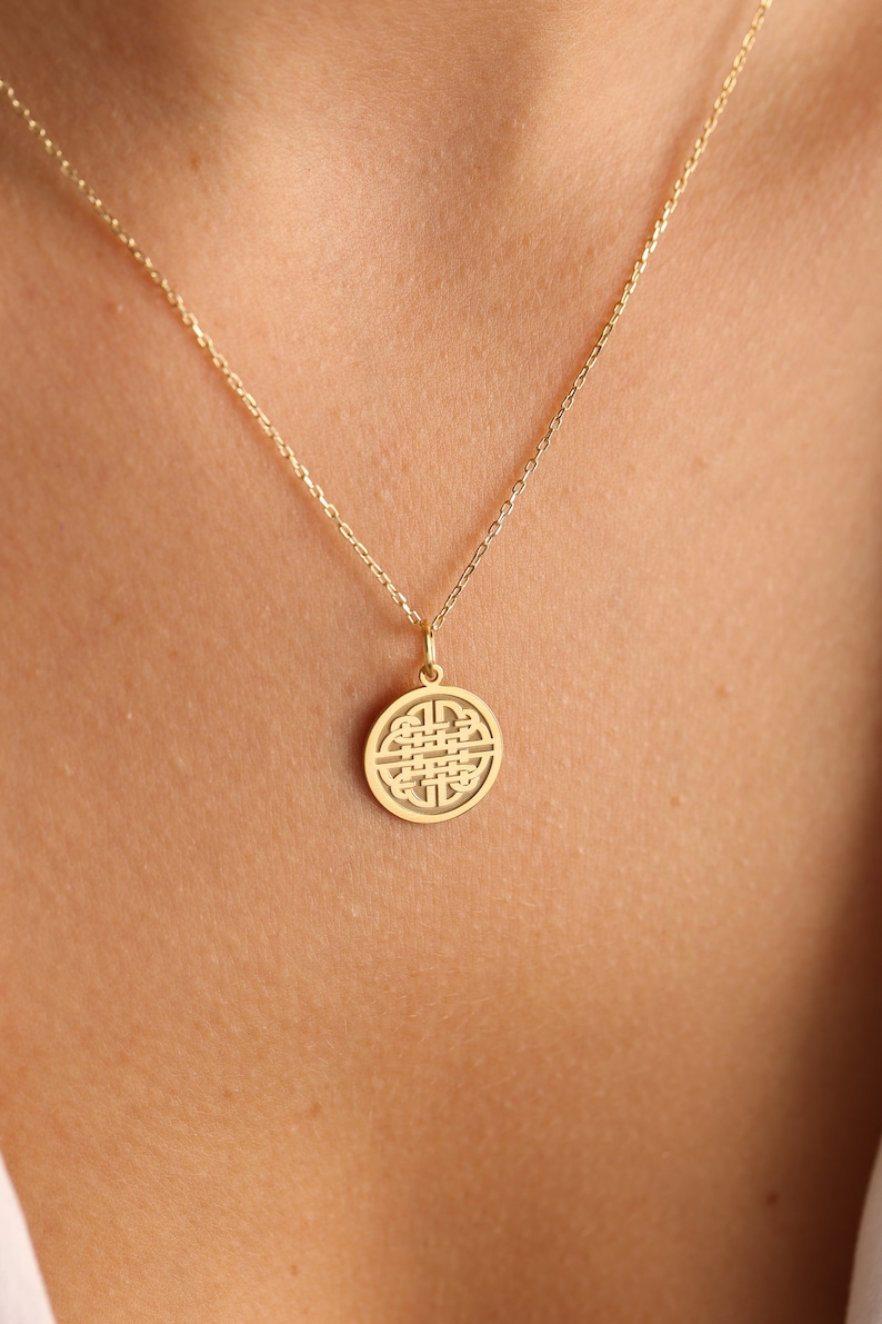 14k Solid Gold Dara Knot Necklace , Pesronalized Dara Knot Pendant ...