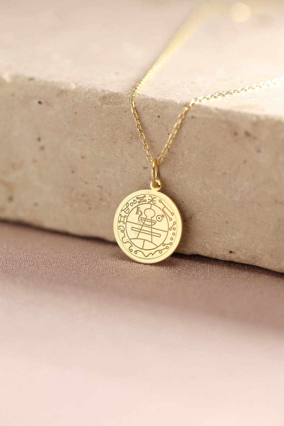 14k Solid Gold Seal of Solomon Necklace , Seal of Solomon Pendant ...