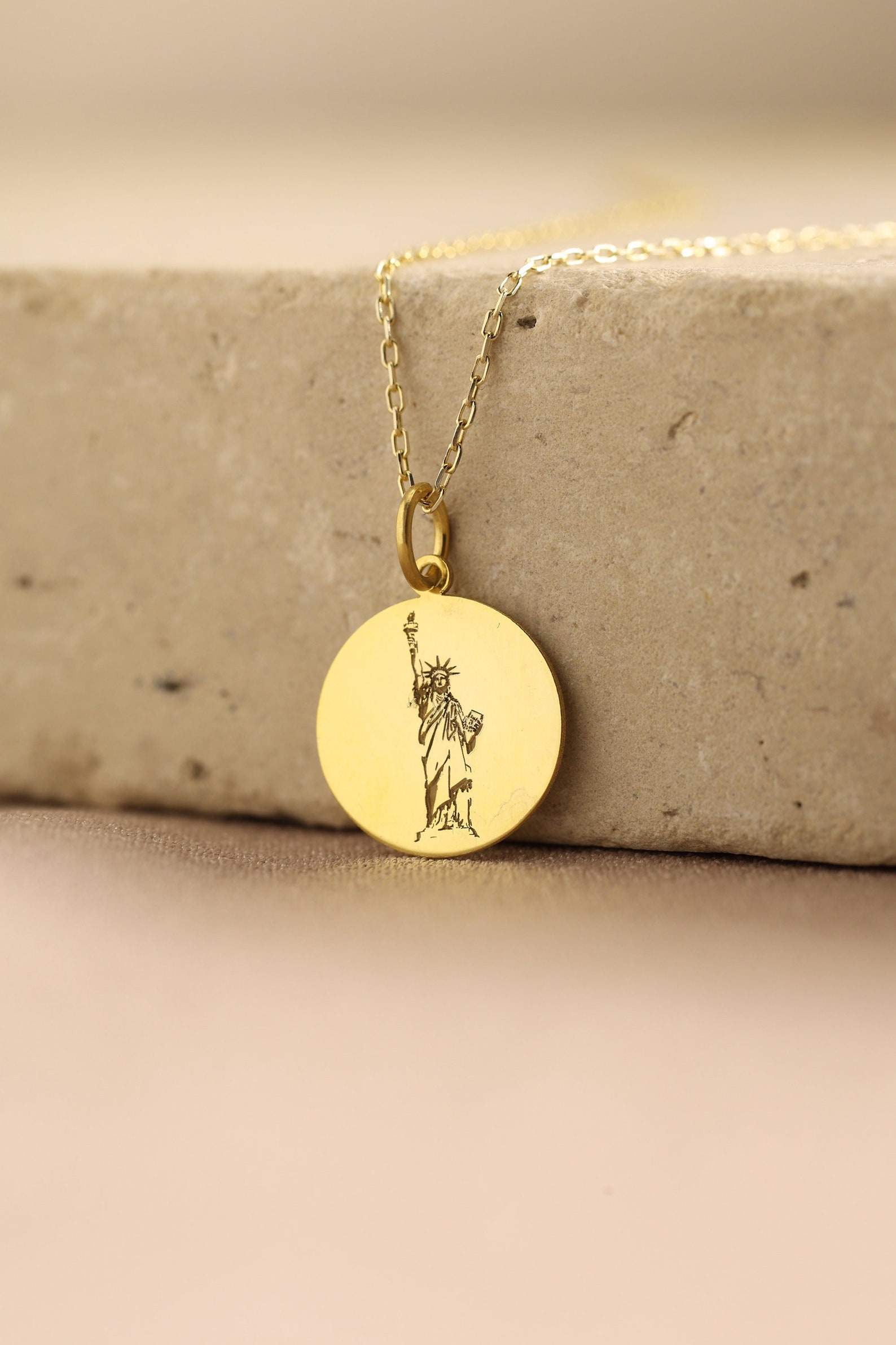 14k Solid Gold Statue of Liberty Necklace , Personalized Torch of ...