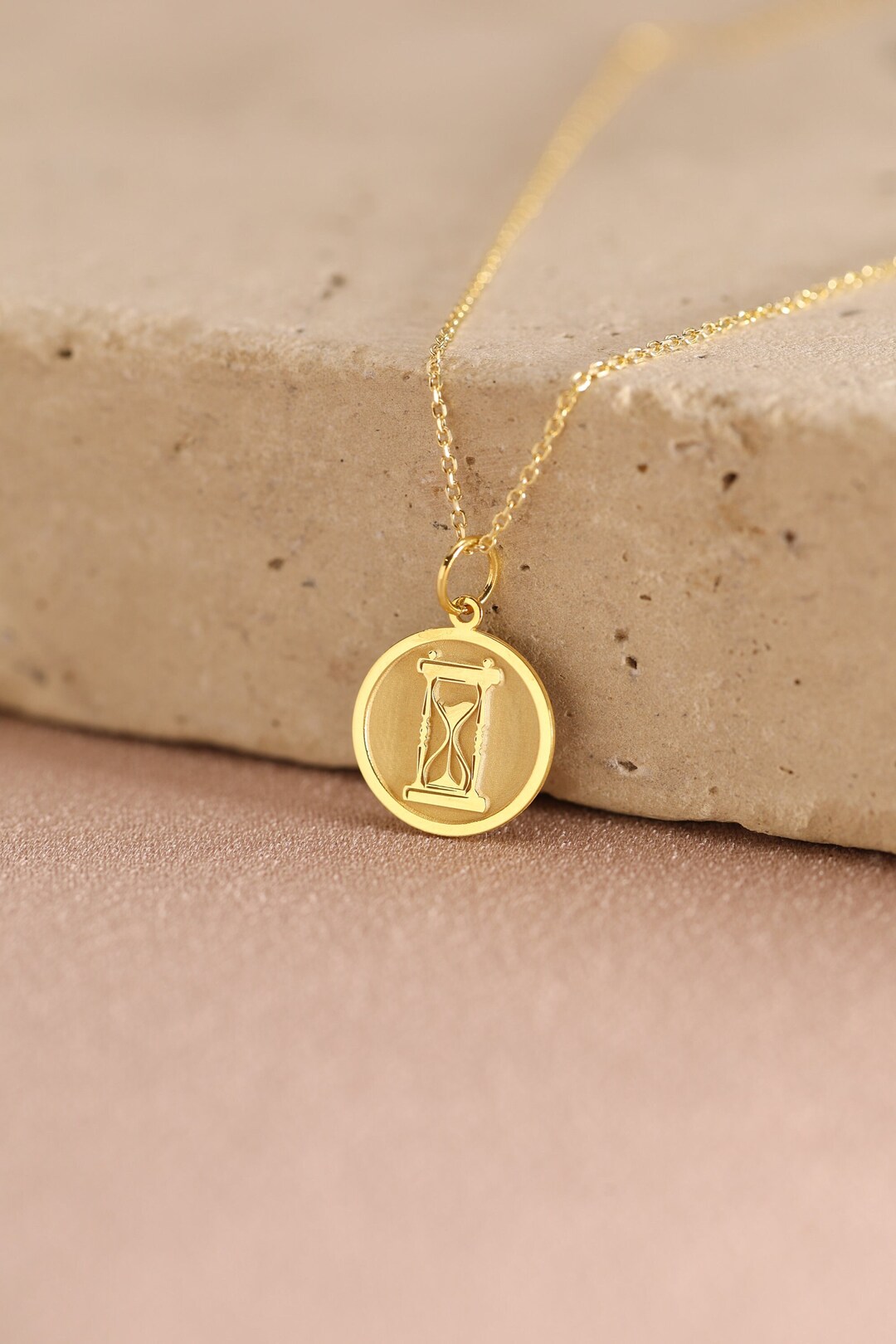 14k Solid Gold Hourglass Necklace , Personalized Gold Hourglass Pendant ...