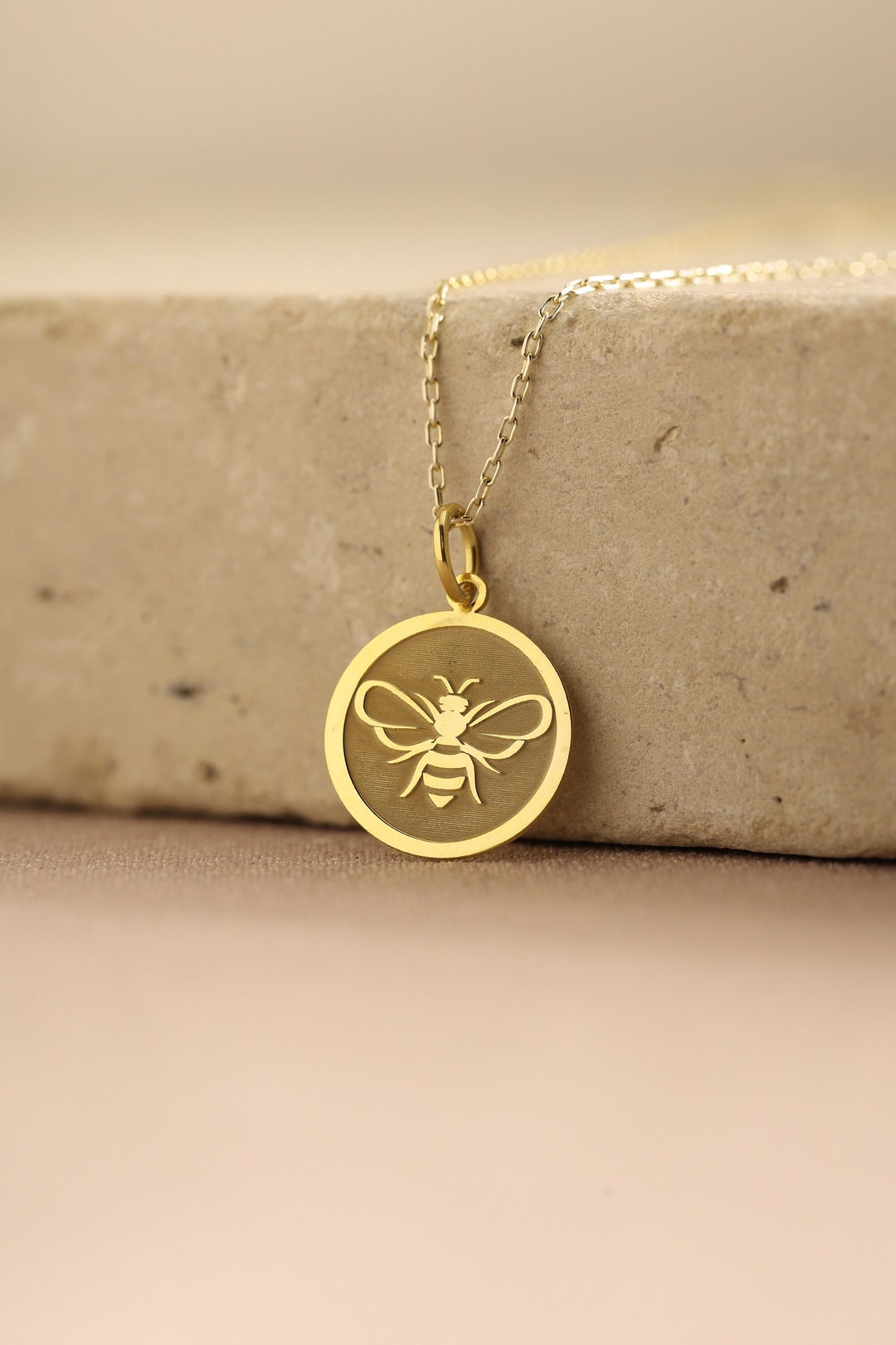 14k Solid Gold Bee Necklace , Gold Personalized Honey Bee Pendant , Bee ...
