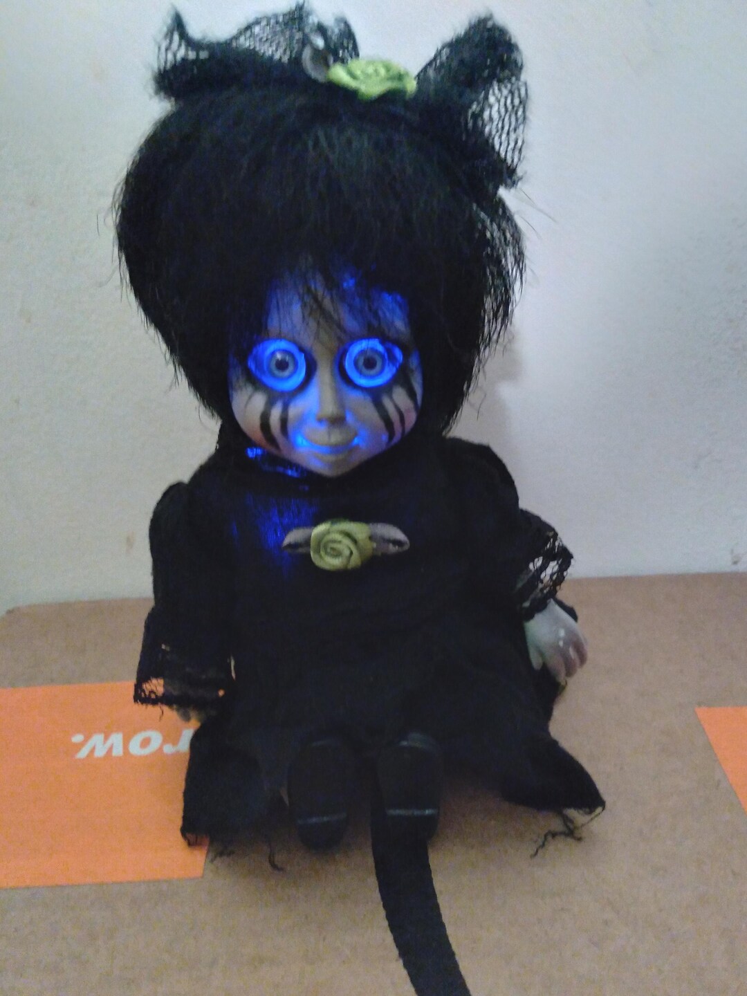 Vintage Halloween Zombie Girl Doll Pocket Screamer Lights up and Makes ...