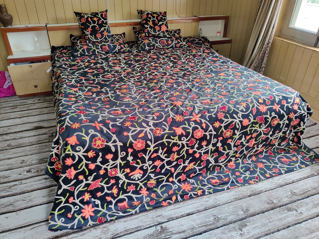 Kashmiri Embroidery Bed Cover ,crewel Embroidery Bed Cover, Velvet ...