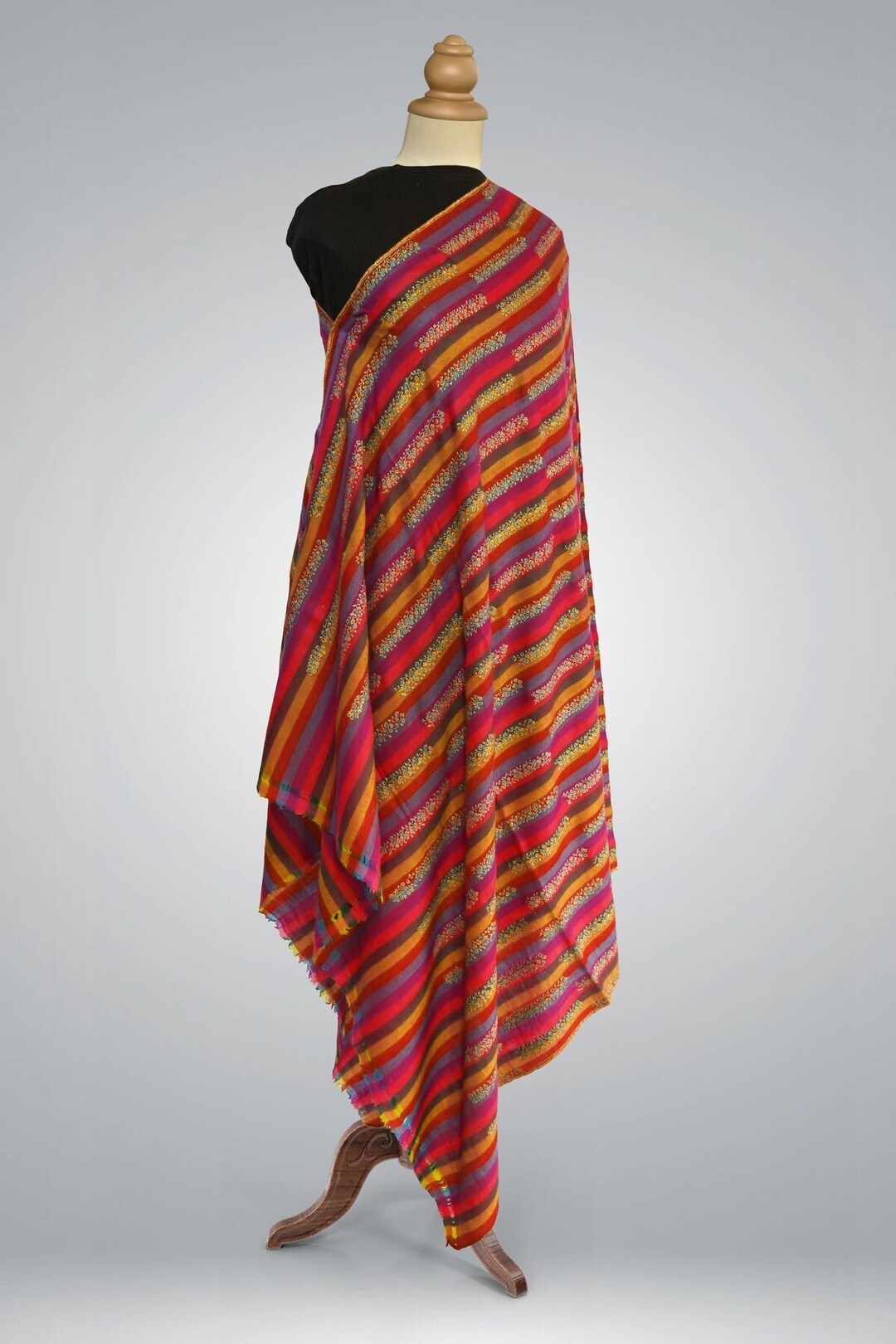 Designer Hand Embroidered Kashmiri Shawl, Pure Pashmina Colorful Stole ...