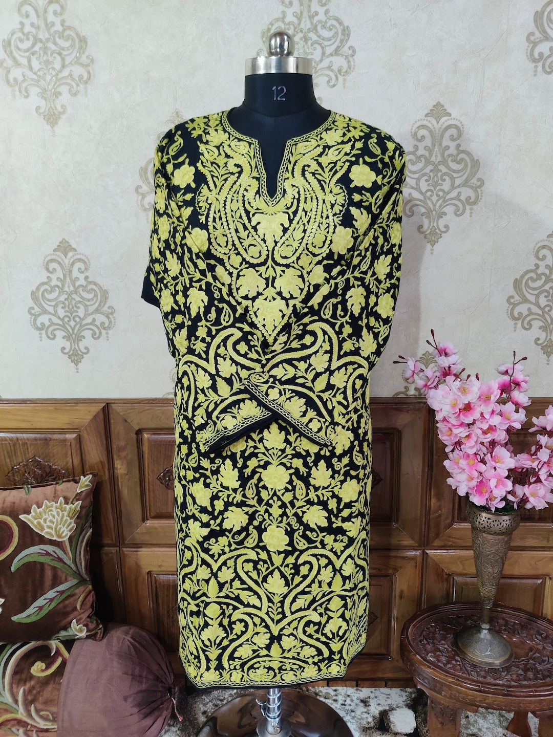 Kashmiri Pheran, Aari Embroidery Pheran, Kashmiri Clothing, Spring ...