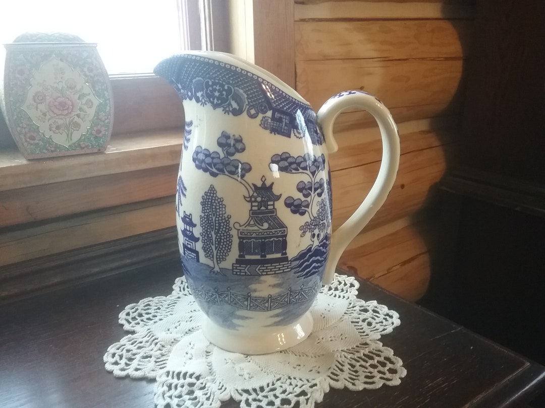 Large 9 3/4 Vintage Blue Willow Design Pitcher/ China / Blue and White ...