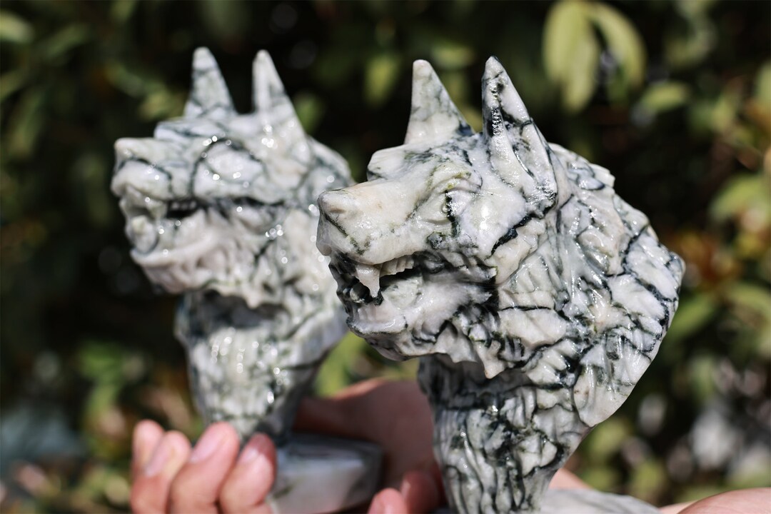 4.1'' Natural Black Line Stone Wolf Skullcrystal Wolf Skullwolf ...