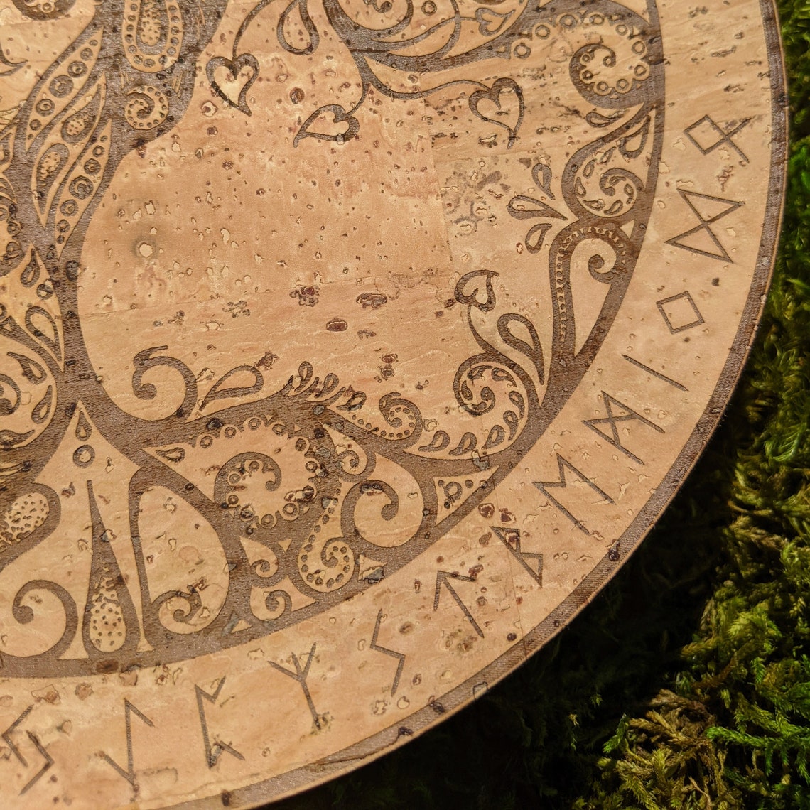 Rune Casting Board Norse Mythology 'ratatoskr' - Etsy