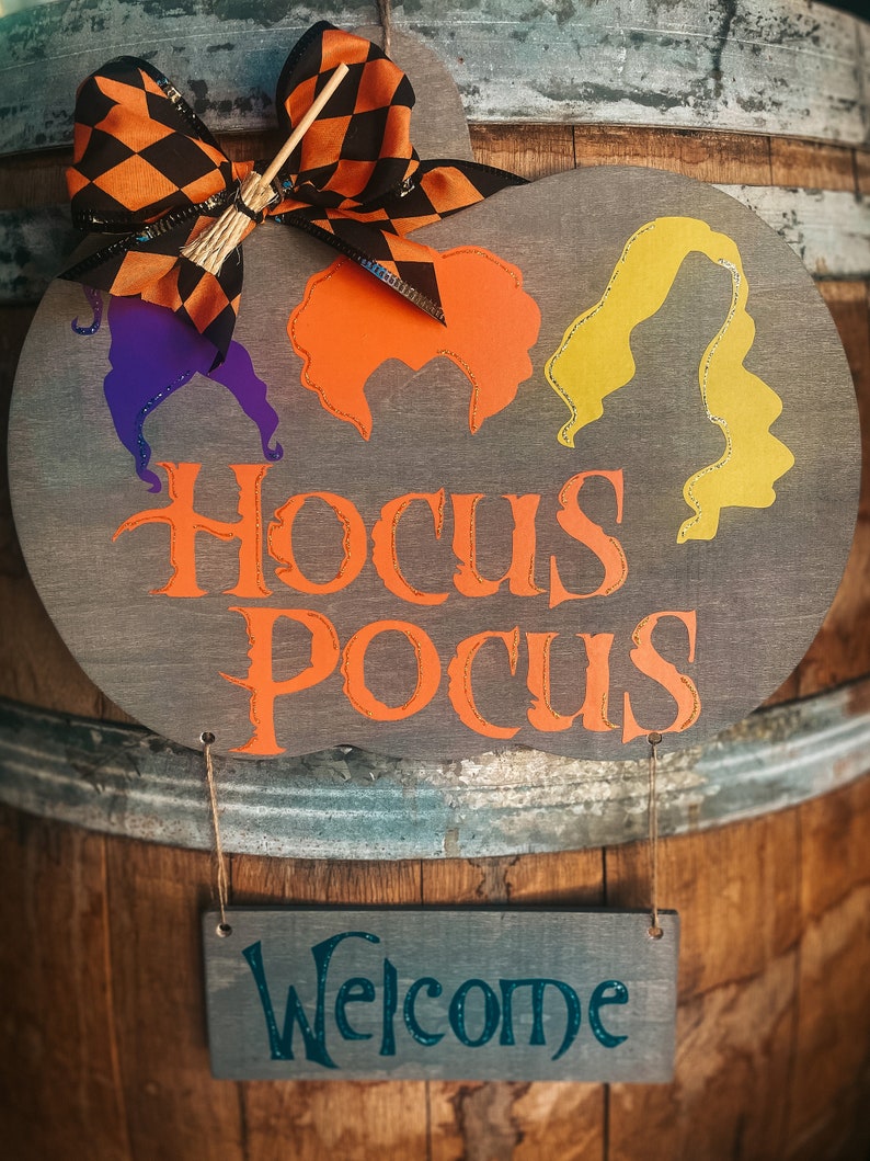 Hocus Pocus Welcome Sign - Etsy