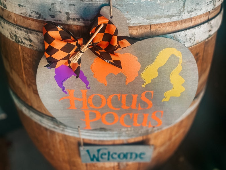 Hocus Pocus Welcome Sign - Etsy