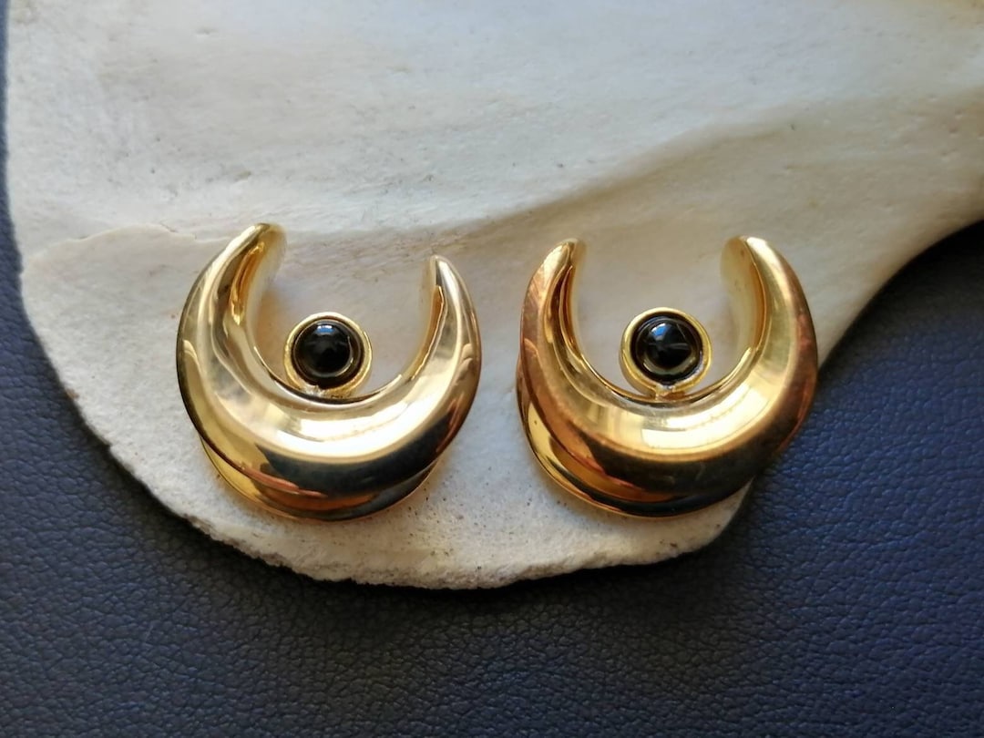 Brass Half Moon Ear Plugs With Onyx Stone (22mm - 7/8'ga) - Etsy
