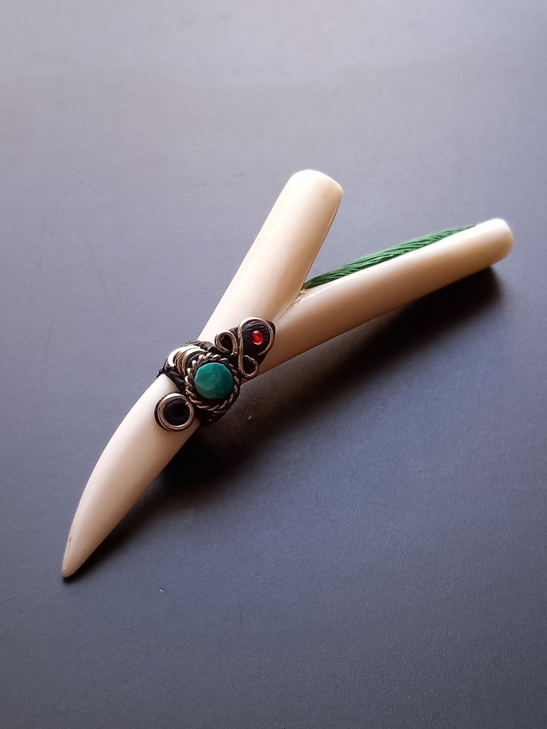 Ceremonial Kuripe Pipe Carved in Cow Bone Chrysocolla Stone Rape Pipe ...