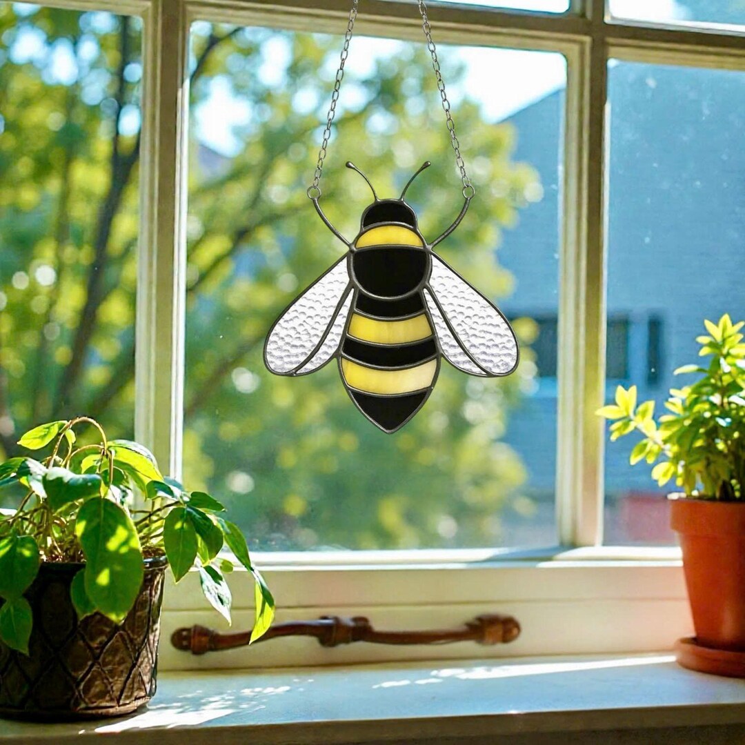 Stained Glass Bee Suncatcher, Handmade Window Hanging - Etsy