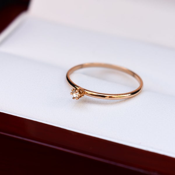 Feminine Ring - Etsy