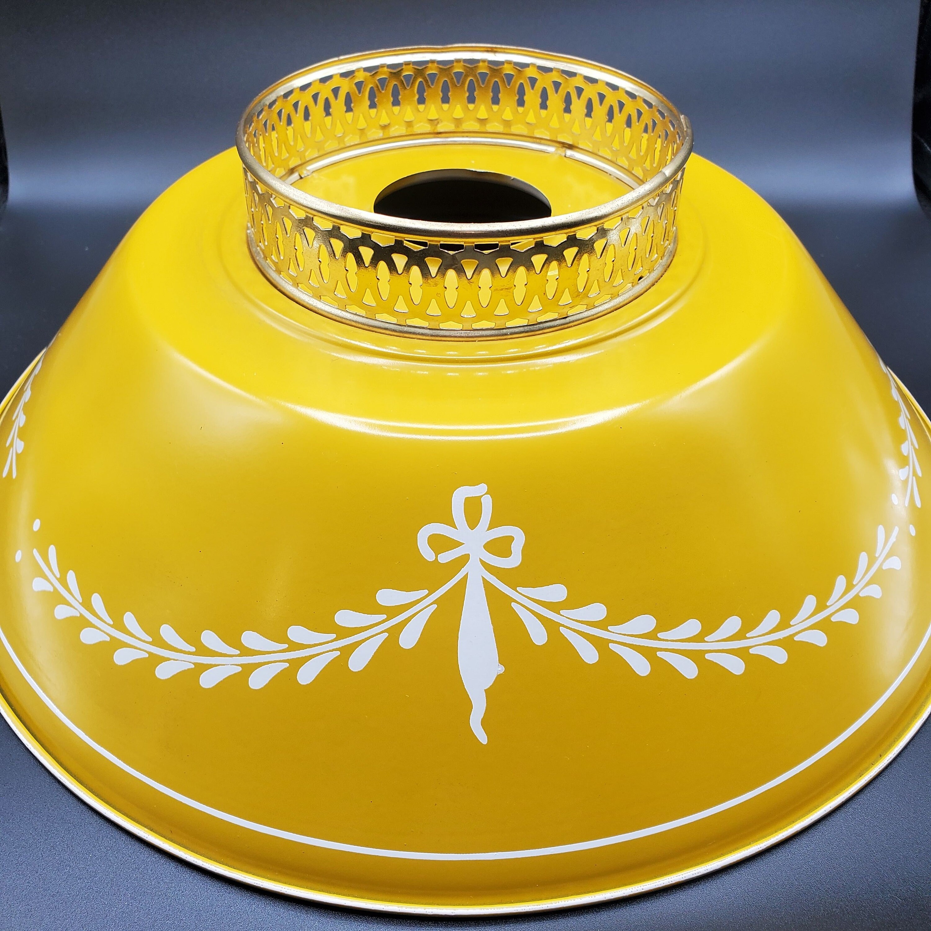 Vintage MCM Tole Toleware Yellow Metal Lamp Light Shade White Stencil ...