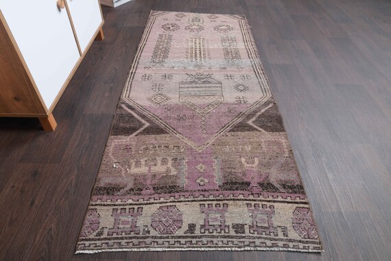 Rugs Home & Living Vintage Turkish nomadic Design Runner Rug for ...