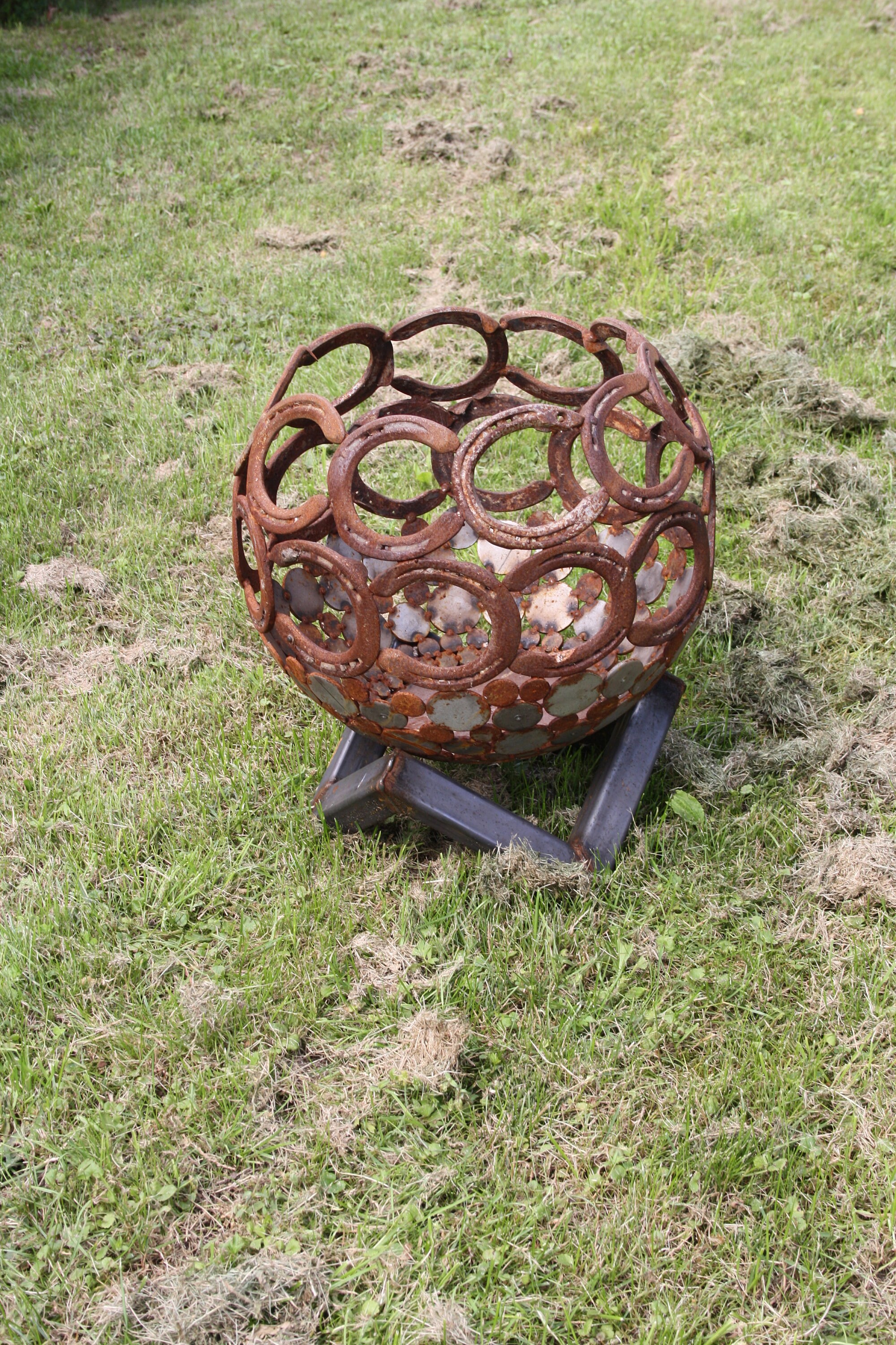 Fireball fire bowl with horseshoe rust with base 45 cm | Etsy