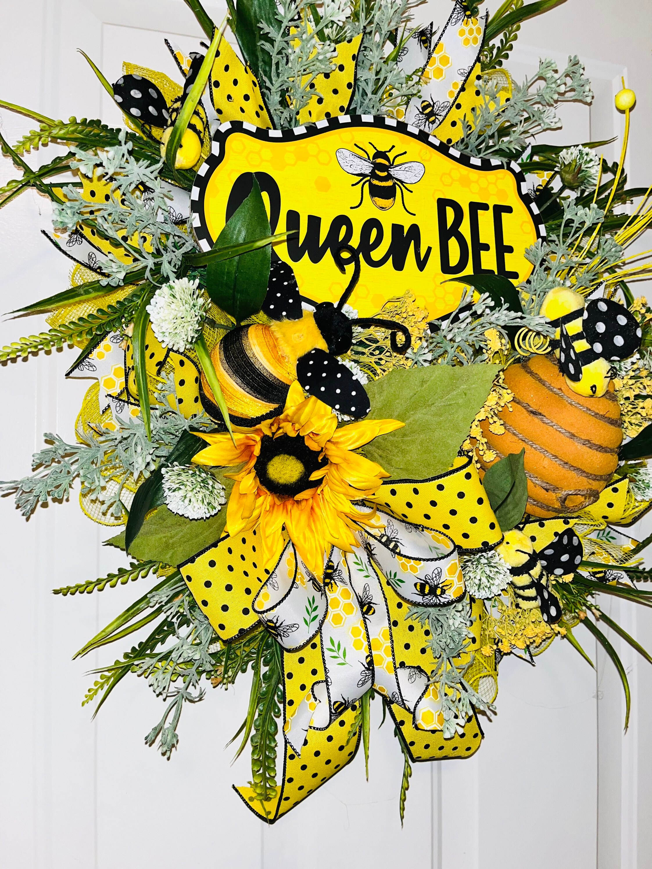Queen Bee Wreath, Bee Hive Wreath, Bee Spring Wreath, Bee Summer Wreath ...